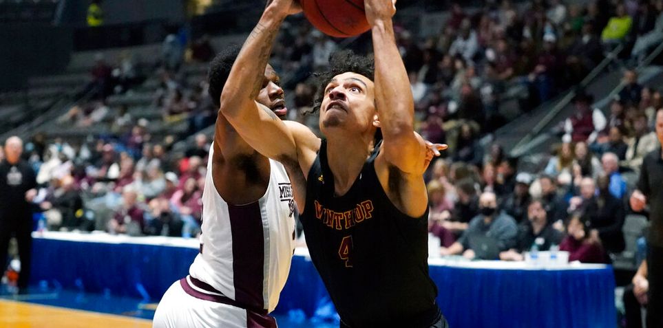 Winthrop vs Holy Cross Prediction, Odds for November 17 College ...
