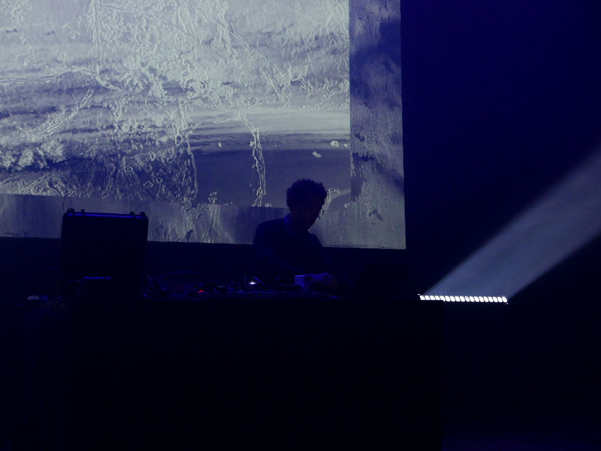 Nexcyia AV | Deborah Mora