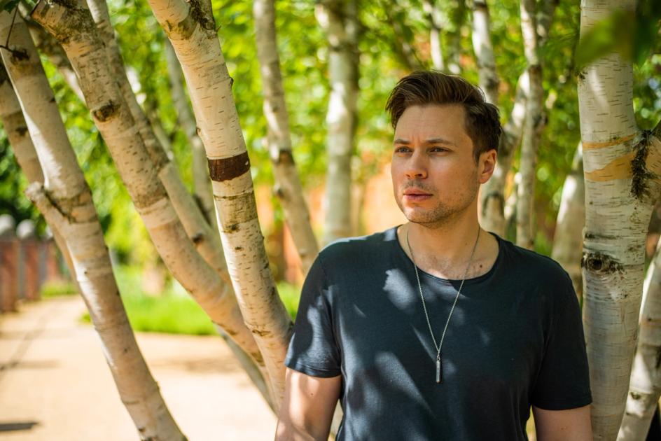 A Look at the Hardware and Software that... | Gray Area