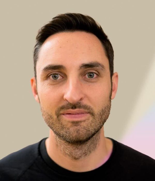 The Growth Momentum Canyon: From Traction to Growth — Reforge