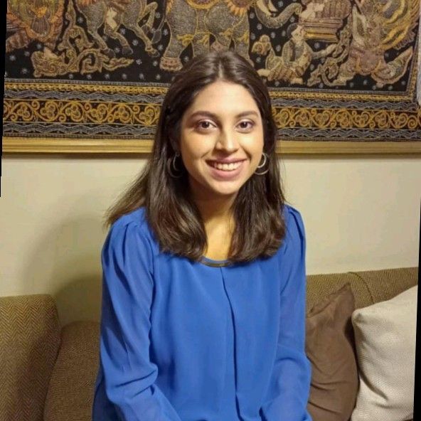 Shiza Khalidi – Customer Experience and Growth Analyst at Freelance