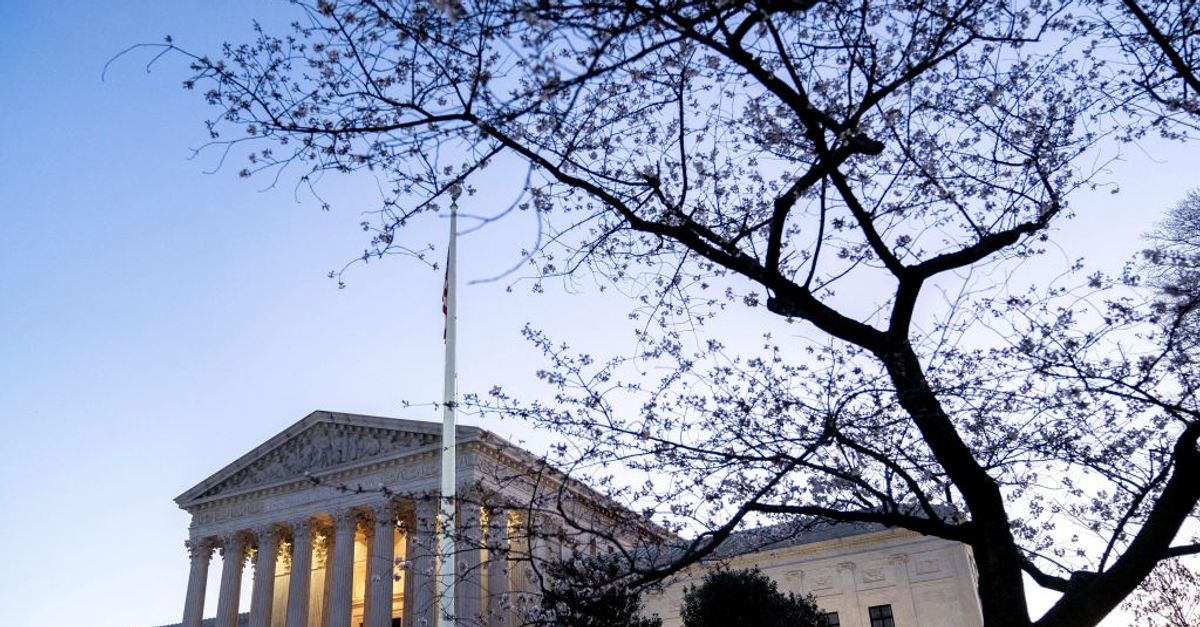 Supreme Court grants Republicans’ request to pause order to redraw New ...