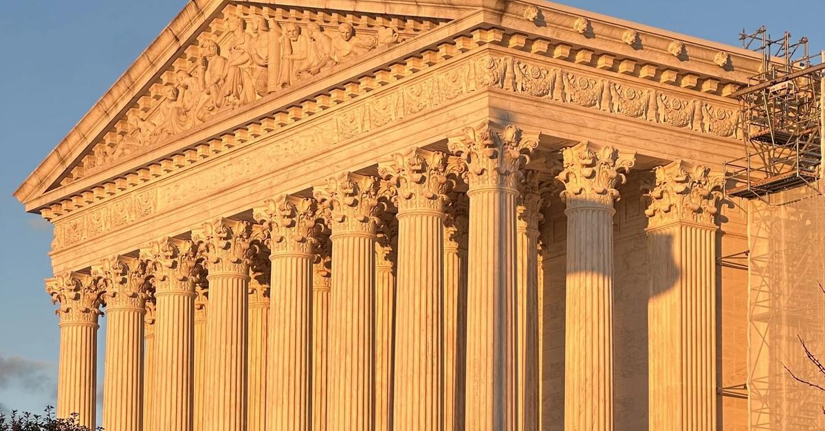 Roberts court hands major wins to Trump, conservative movement in 2023 ...