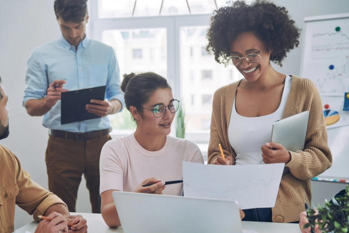 How to build a marketing team: Best practices for success