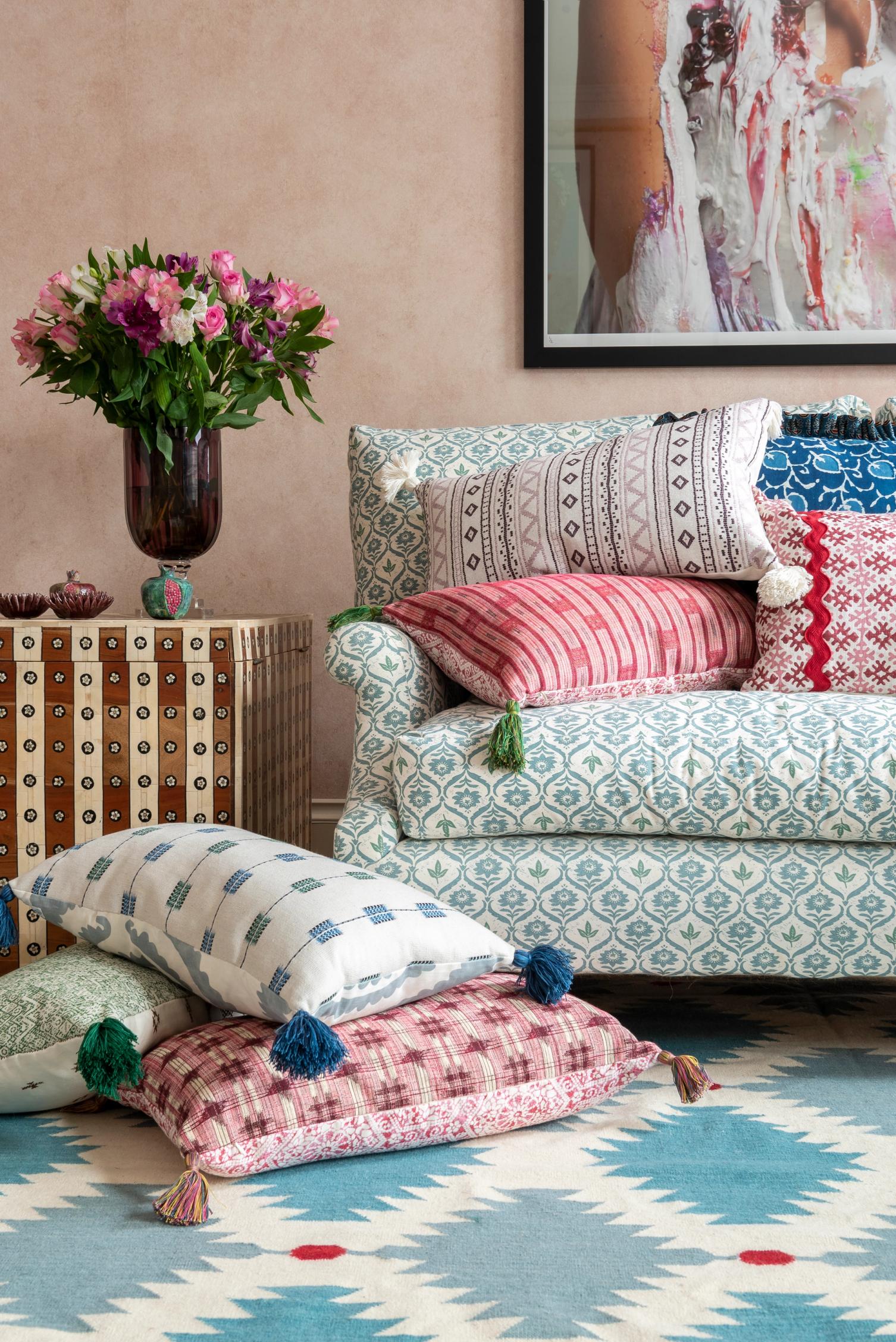 5 Tips for Layering Patterns, from the Walls to the Floors · Penny Morrison