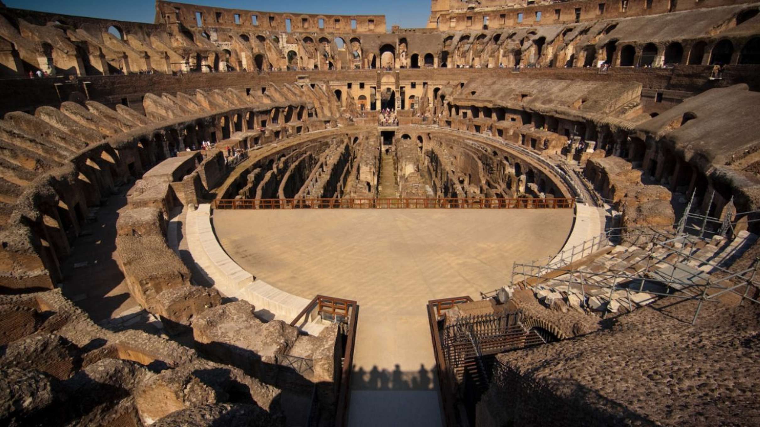 Colosseum Underground vs Arena Floor: Which to Choose