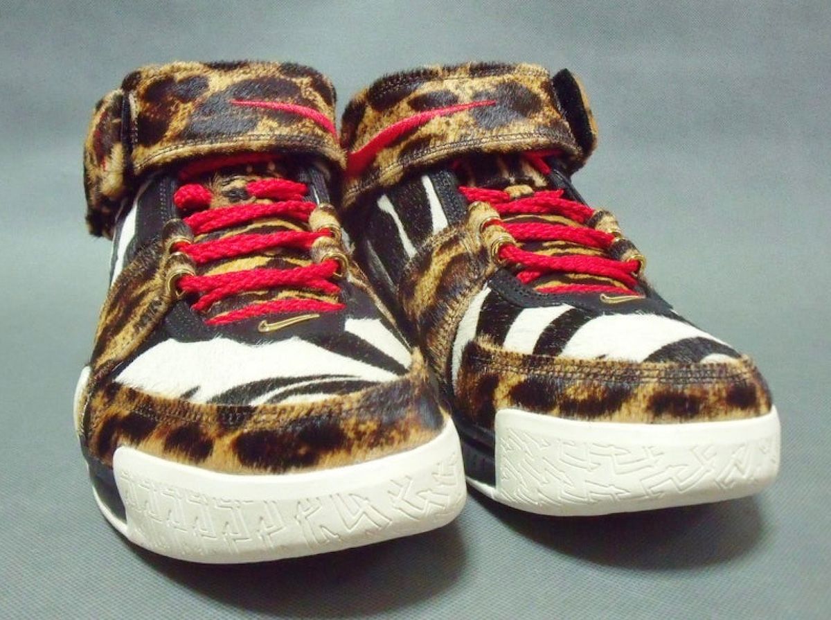 Nike LeBron 2 “Beast” PE Releasing For The First Time in 2023 | House ...