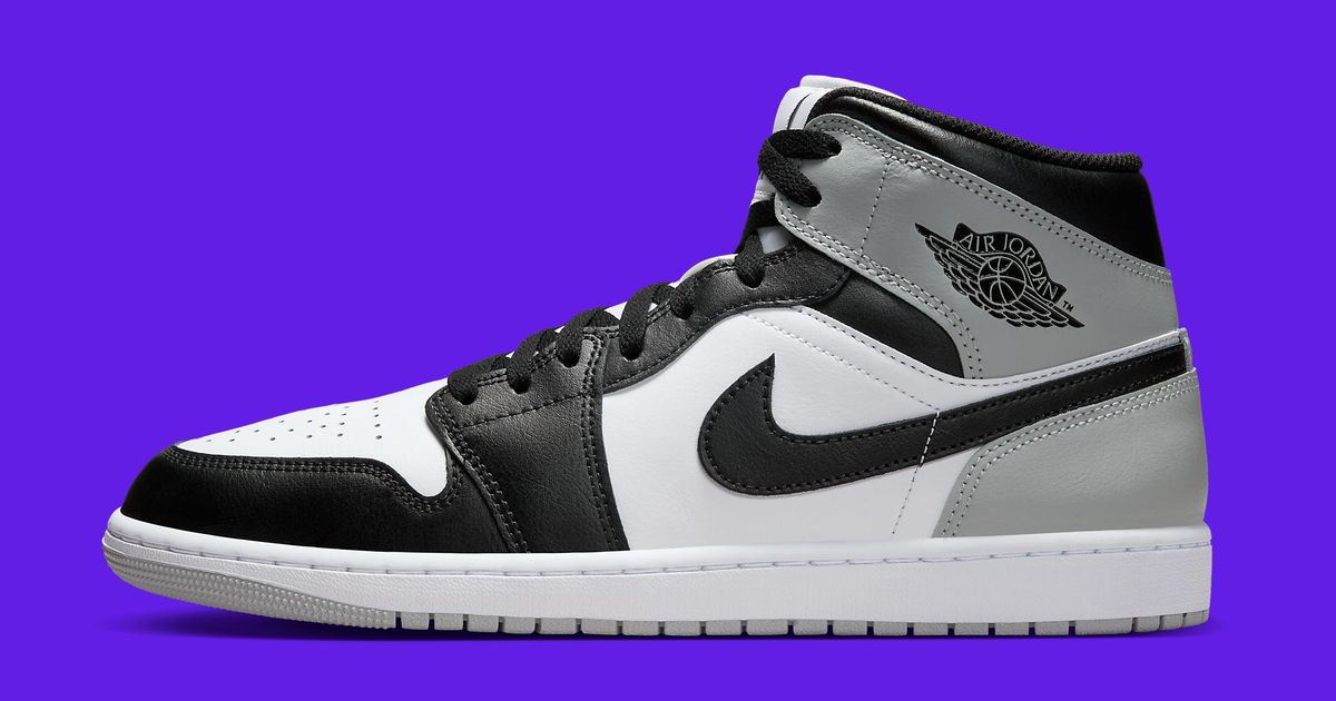 The Air Jordan 1 Mid Takes on A "Barons" Color-Blocking | House of Heat°
