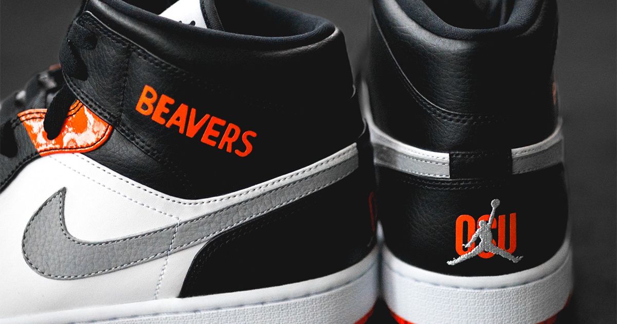 Detailed Looks // Oregon State Beavers Air Jordan 1 Mid PE | House of Heat°