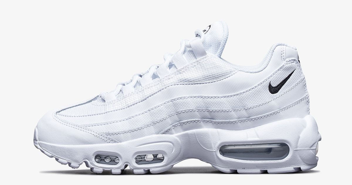 Cleverly-Contrasted White Air Max 95 is Available Now | House of Heat°