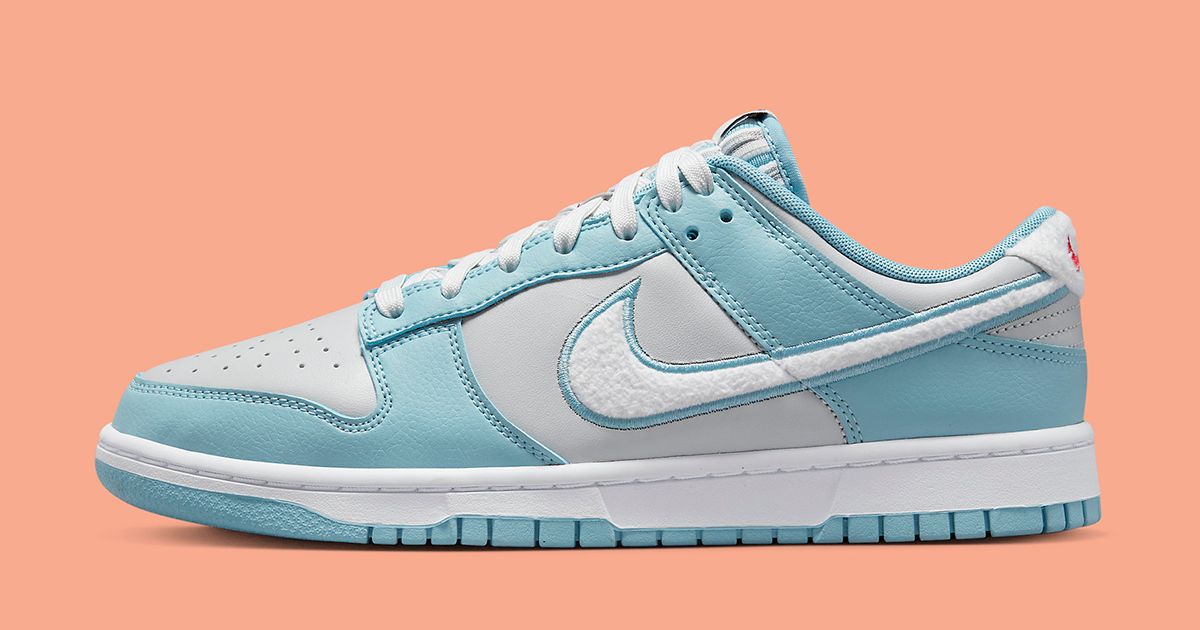 First Looks // Nike Dunk Low “Fur Swoosh” | House of Heat°