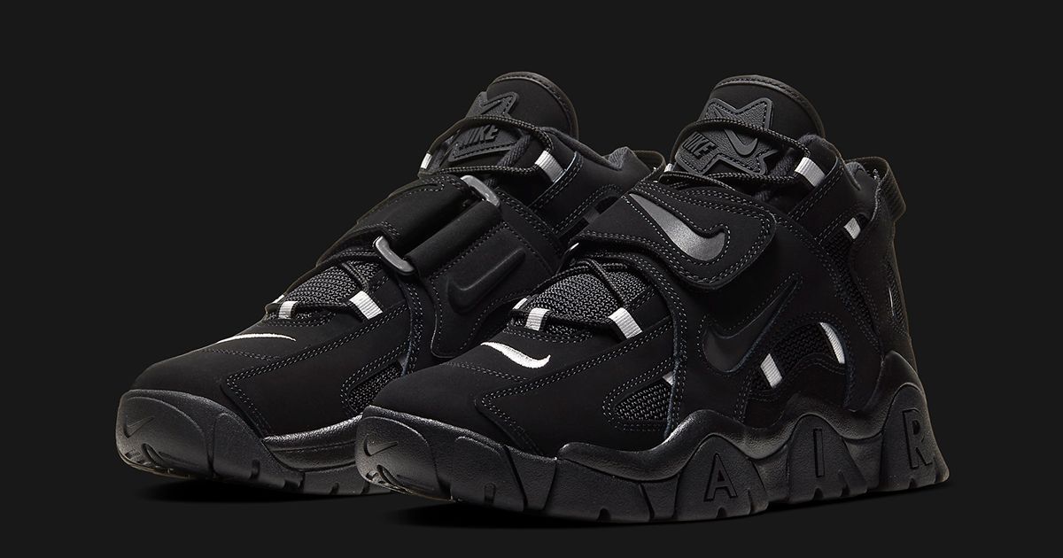 Available Now // Nike Air Barrage is Back in Black | House of Heat°