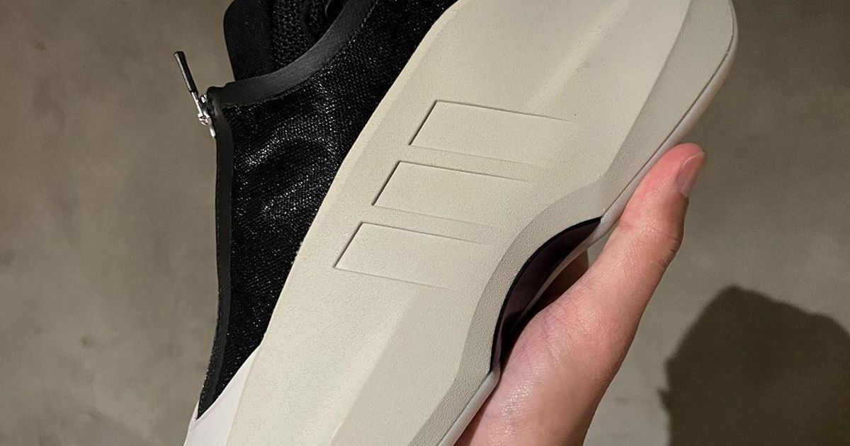 First Looks // adidas Crazy IIInfinity | House of Heat°