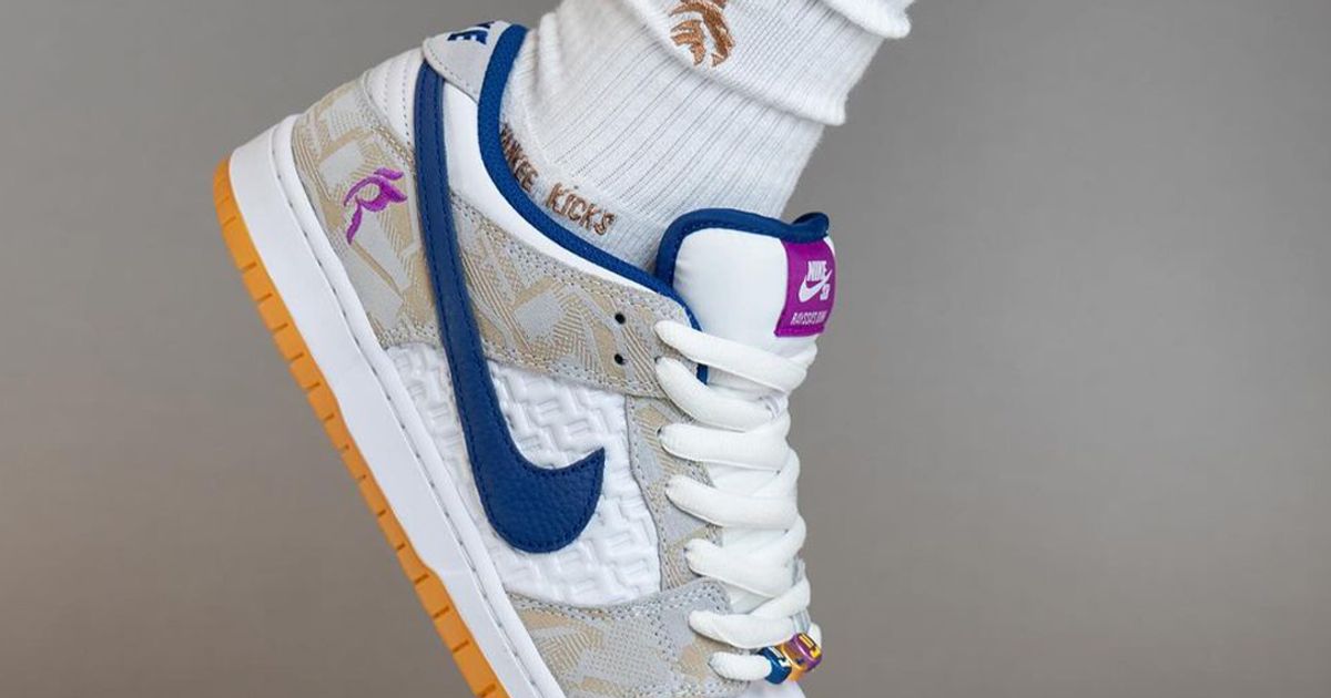 On-Foot Looks // Rayssa Leal x Nike SB Dunk Low | House of Heat°