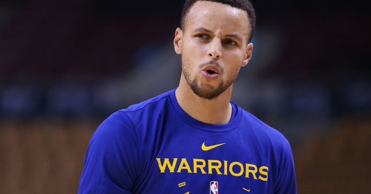 Steph Curry Reaches a Kyrie-Level of Crazy by Denying We Ever Landed on ...