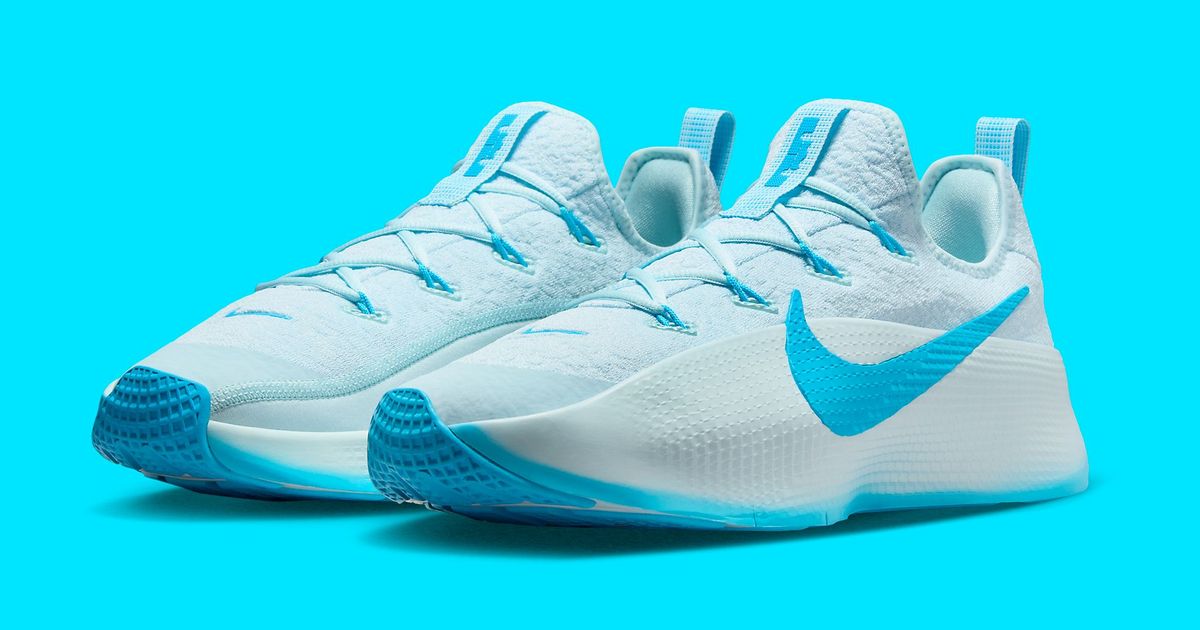 Available Now // LeBron Nike Royalty TR 1 "Glacier Blue" | House of Heat°
