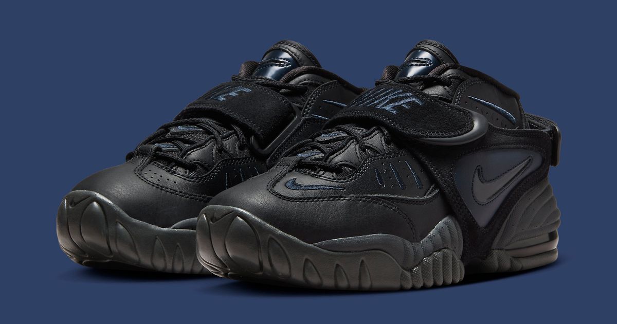 The Next Nike Air Adjust Force Opts for Black and Obsidian | House of Heat°