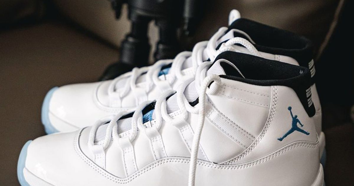 Detailed Looks // Air Jordan 11 “Legend Blue” (Columbia) | House of Heat°