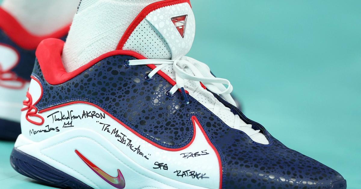 First Look // Nike LeBron 22 "Team USA" PE | House of Heat°