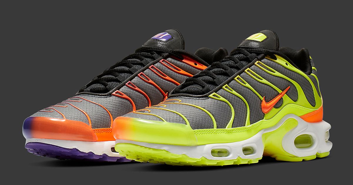 An Alternate Black “Color Flip” Air Max Plus Has Surfaced | House of Heat°