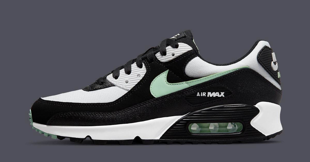 First Looks // Nike Air Max 90 “Green Glow” | House of Heat°