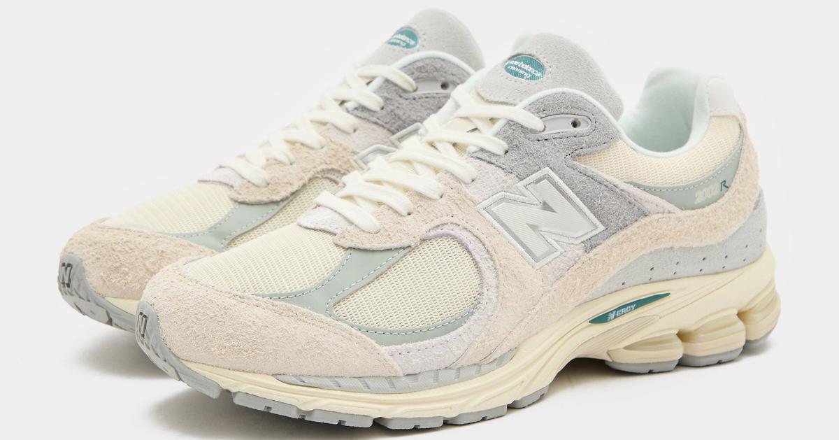 The New Balance 2002R "Linen" is Now Available | House of Heat°
