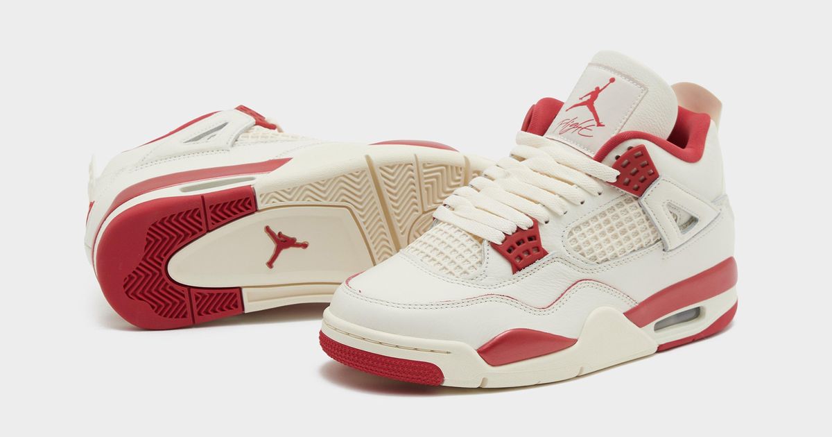 Detailed Look: Air Jordan 4 “Valentine's Day” (2026) | House of Heat°