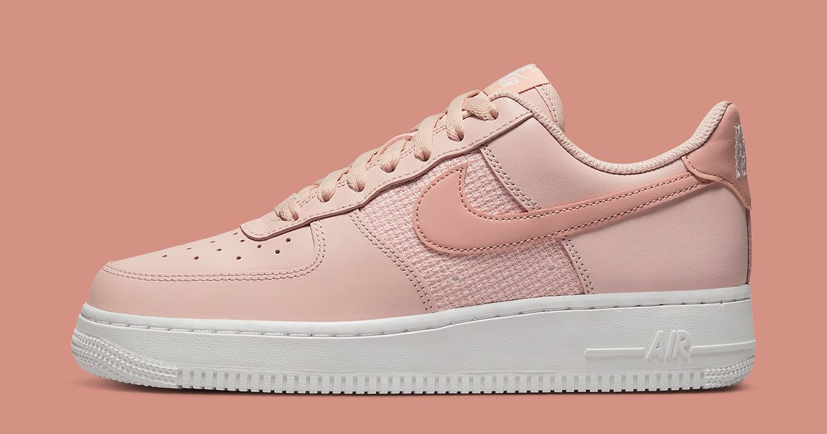 First Looks // Nike Air Force 1 “Cross Stitch” | House of Heat°