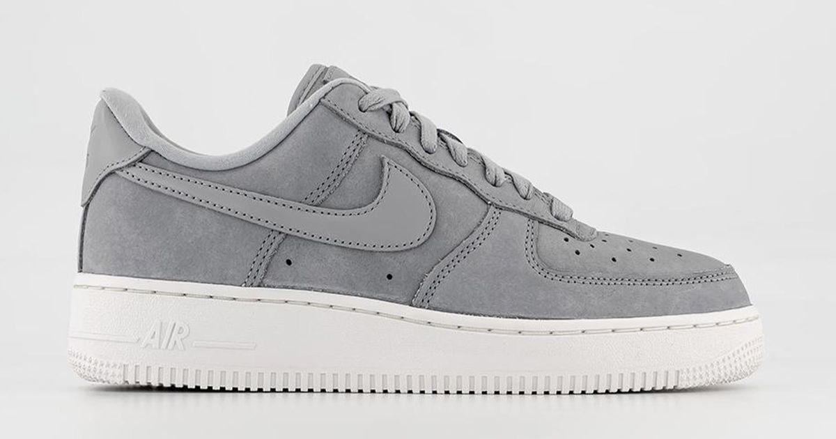 The Air Force 1 Low Gears Up in Grey Nubuck | House of Heat°