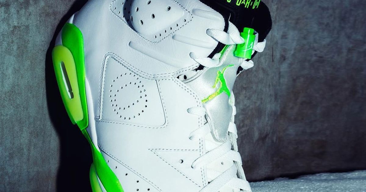 The Oregon Ducks Unveil an Icy Women’s Jordan 6 PE | House of Heat°