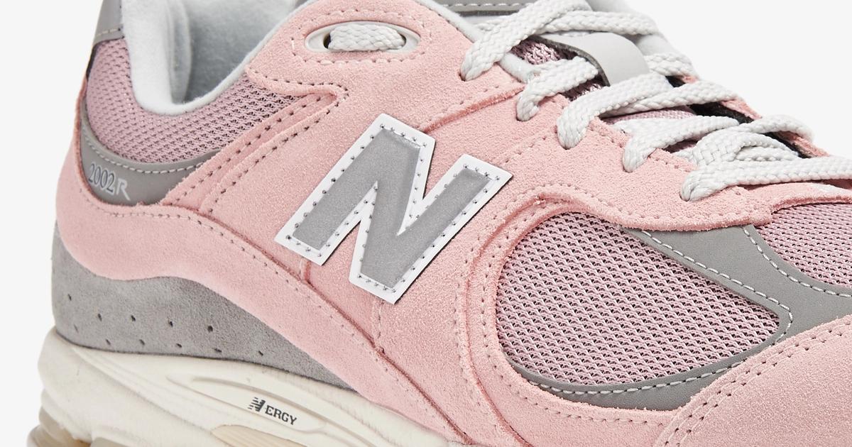 The New Balance 2002R "Orb Pink" is Available Now | House of Heat°