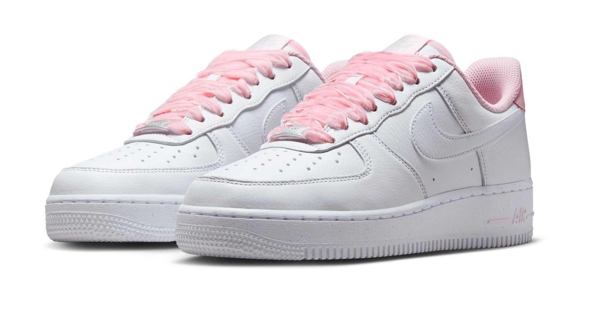 "Pink Foam" Ribbon Laces Appear on the Nike Air Force 1 Vintage | House ...