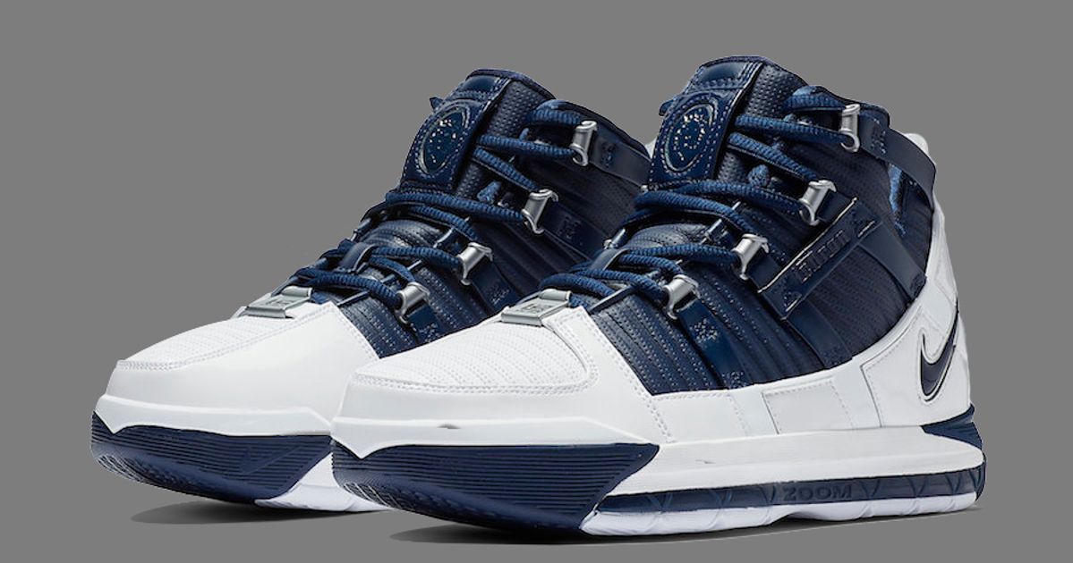 The LeBron 3 Gets Wavy in OG Navy | House of Heat°