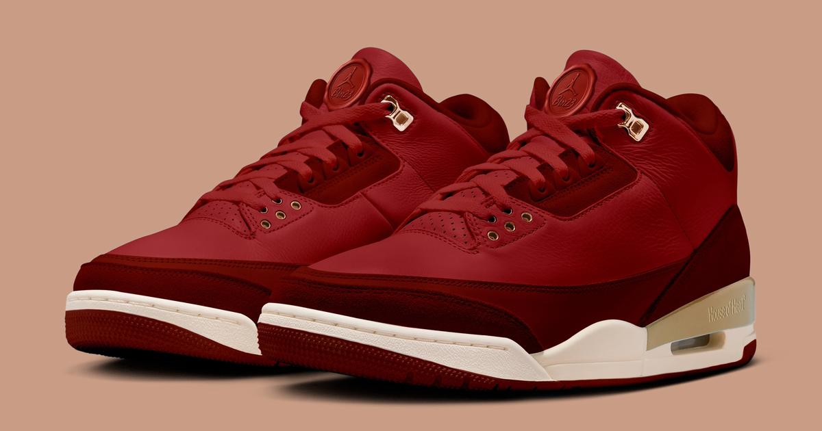 Kazumi at my door I am greeted by a lovely youthful woman.