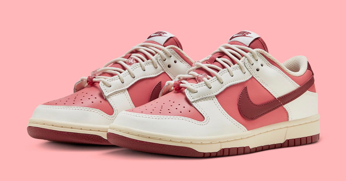 Nike Delivers Another Dunk Low for Valentine's Day 2024 | House of Heat°