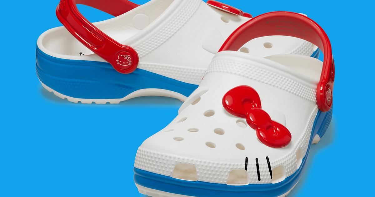 hello kitty white crocs