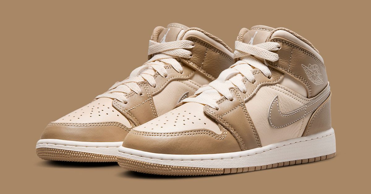 Official Images // Air Jordan 1 Mid "Legend Light Brown" | House of Heat°