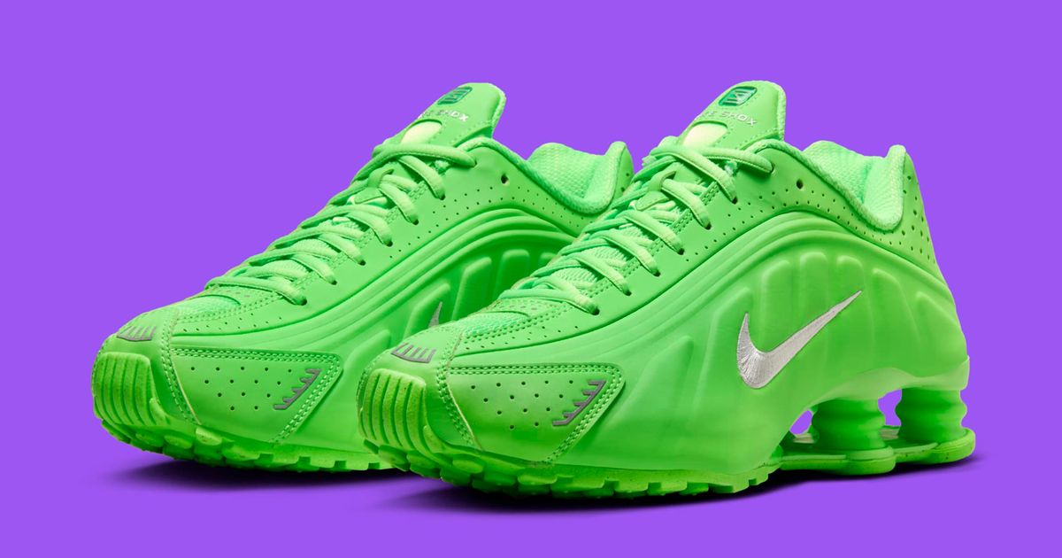 A Striking Green Colorway Appears On The Nike Shox R4 | House of Heat°