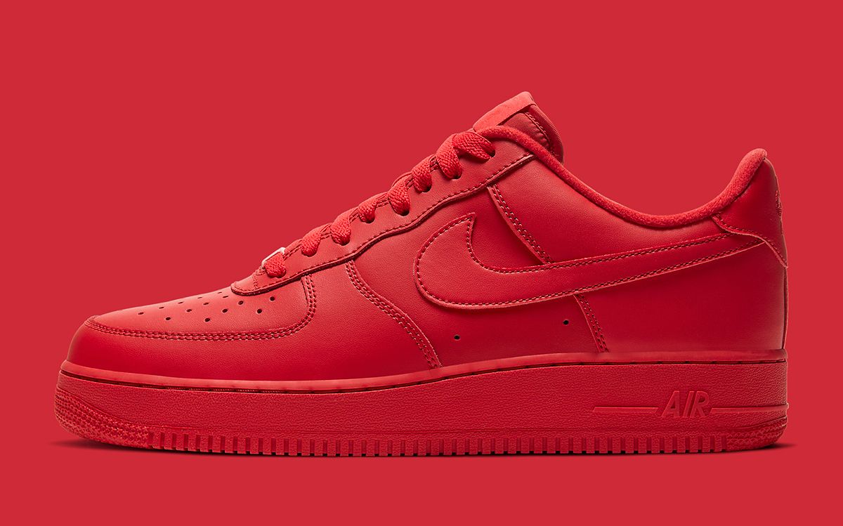 Available Now // Nike Air Force 1 Low “Triple Red” | House of Heat°