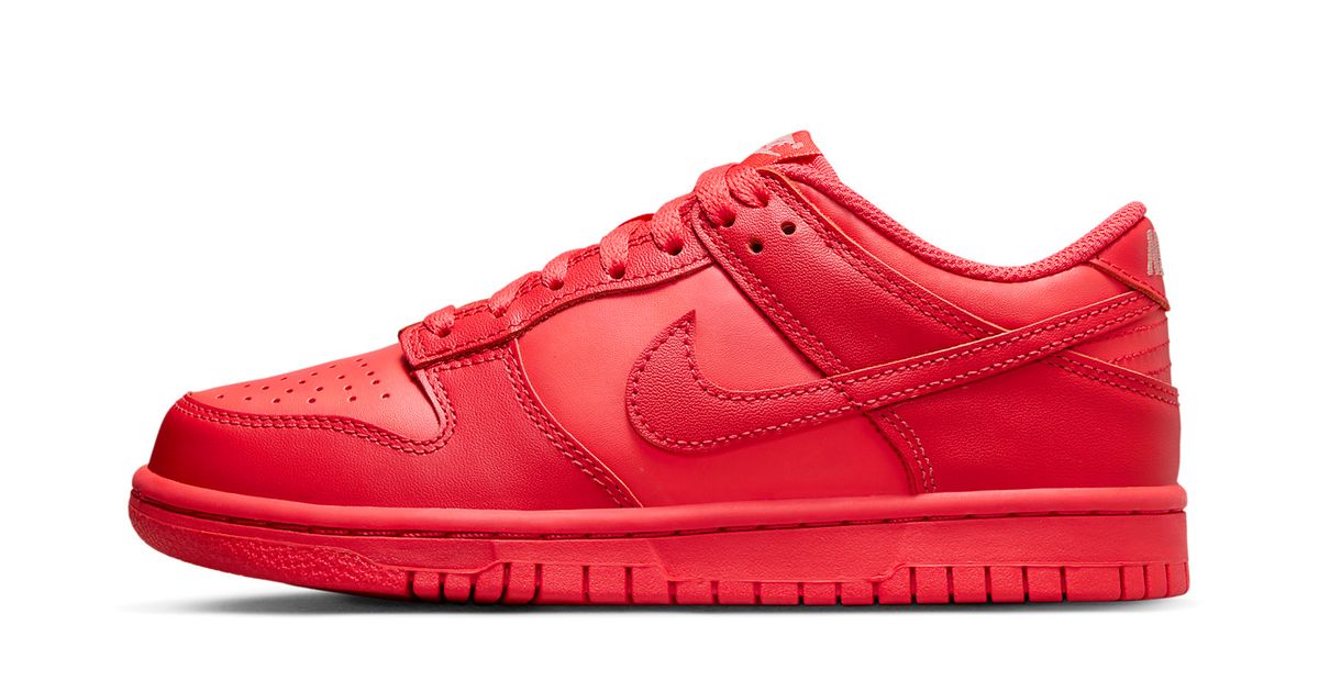 Official Images // Nike Dunk Low “Track Red” | House of Heat°