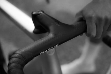 Sculpture Handlebar – Integrated Aero Carbon Handlebar