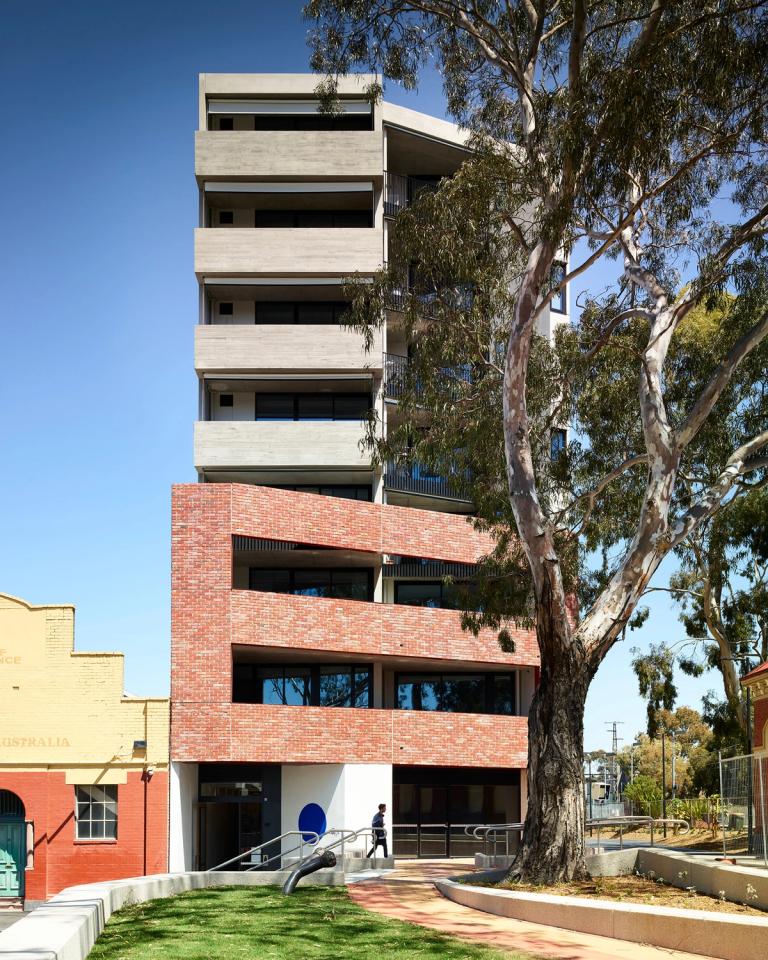 Jewell Station, Brunswick – Neometro