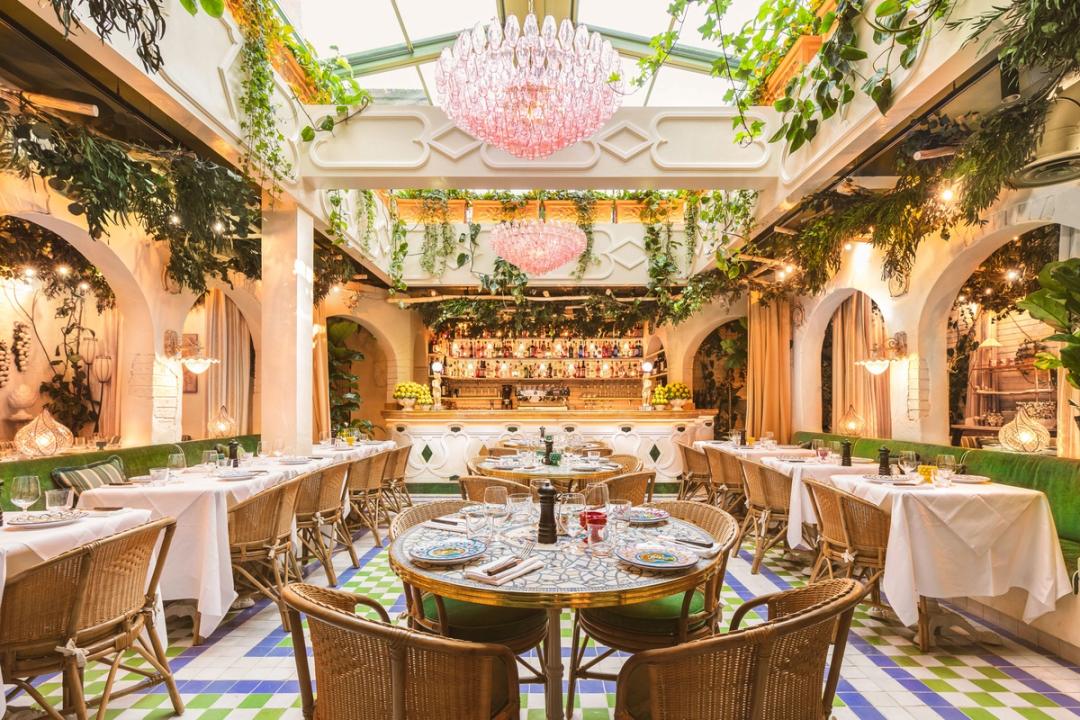 Jacuzzi · Italian Restaurant · West London