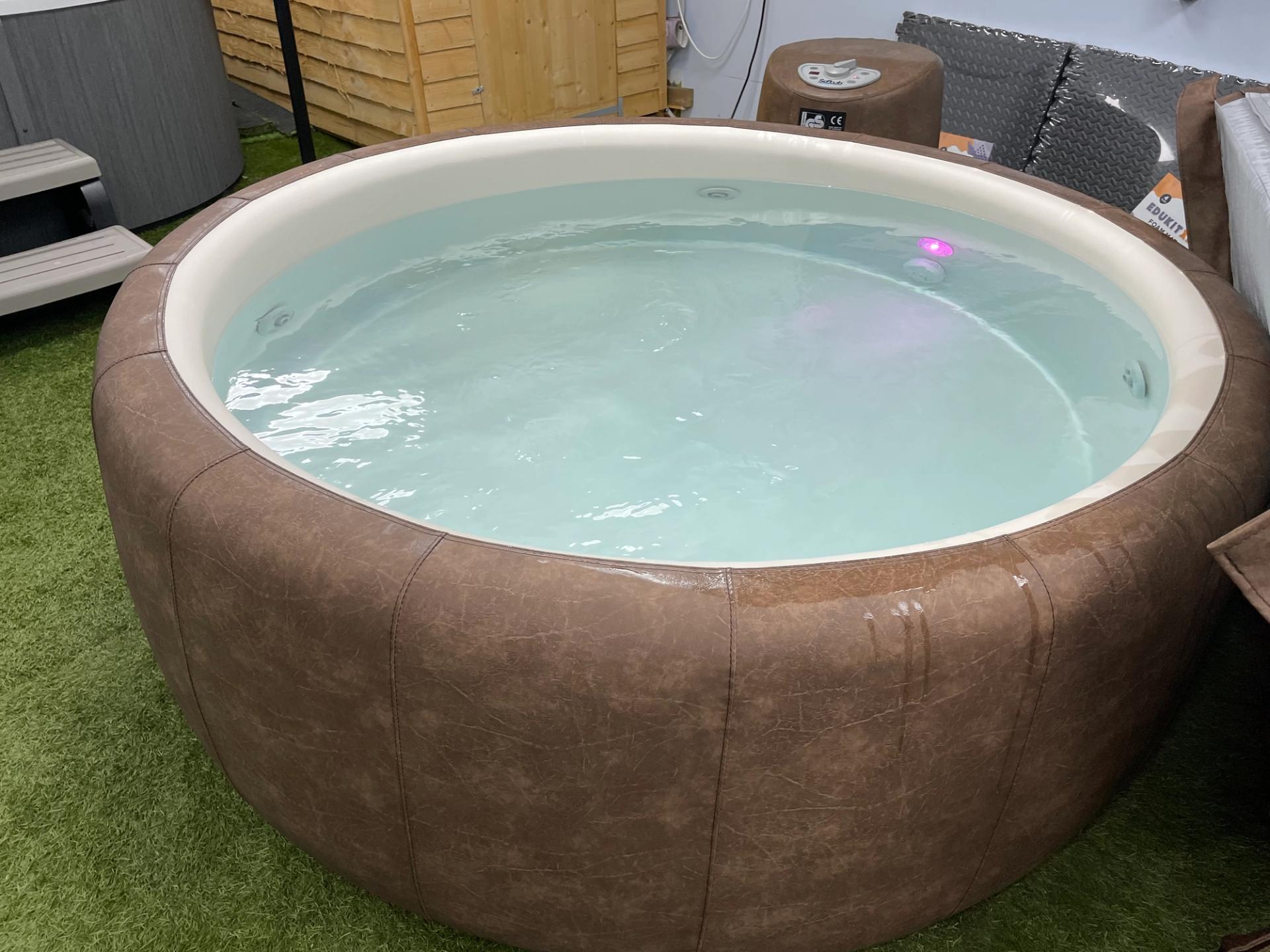 Home - Softub Midlands Specialists for over 20 years, supplying Softub ...