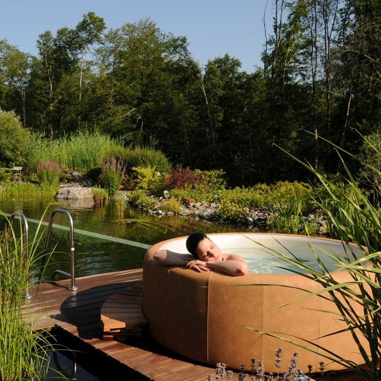 Softub Legend T220 4 Person The Softub Legend is spacious enough for 3 ...