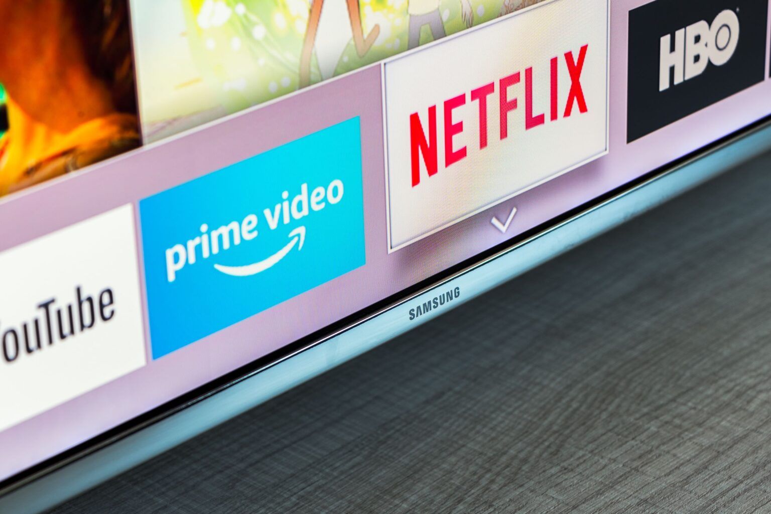 How Much Data Is Used When Streaming TV? | Ezee Fiber