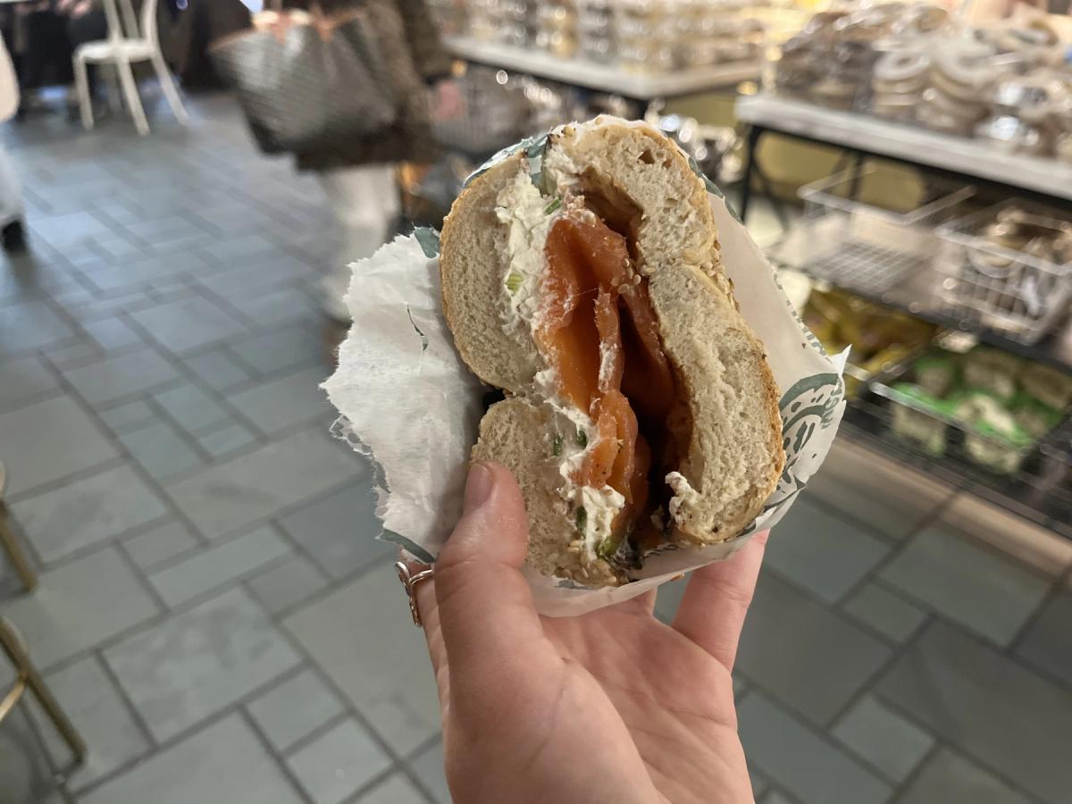 Ess-a-Bagel NYC Review: Is This Famous New York Bagel Worth the Hype ...