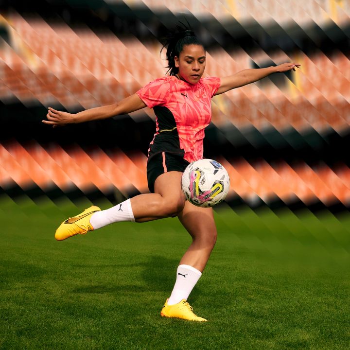 Men's Football Kits | Football Shirts & Tops | PUMA