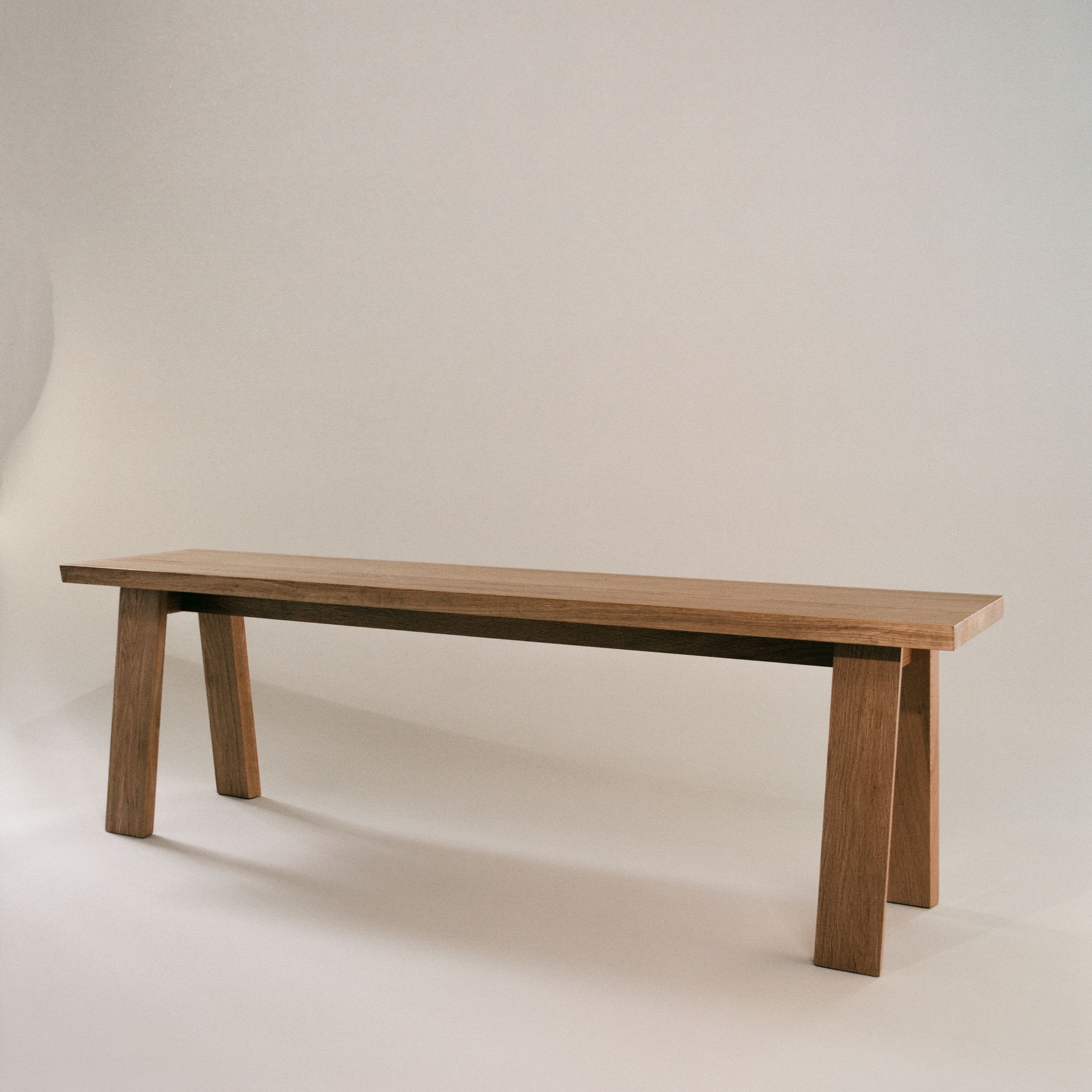 Kanto Bench – Akron Street