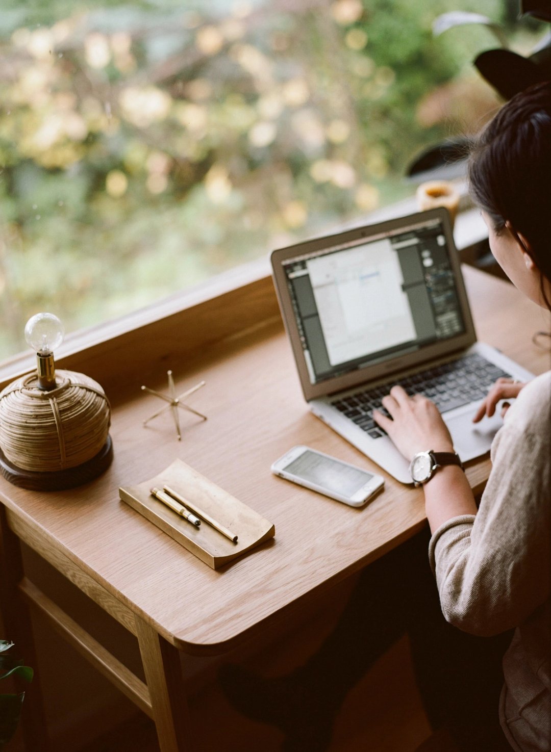 Reader Desk | Akron Street